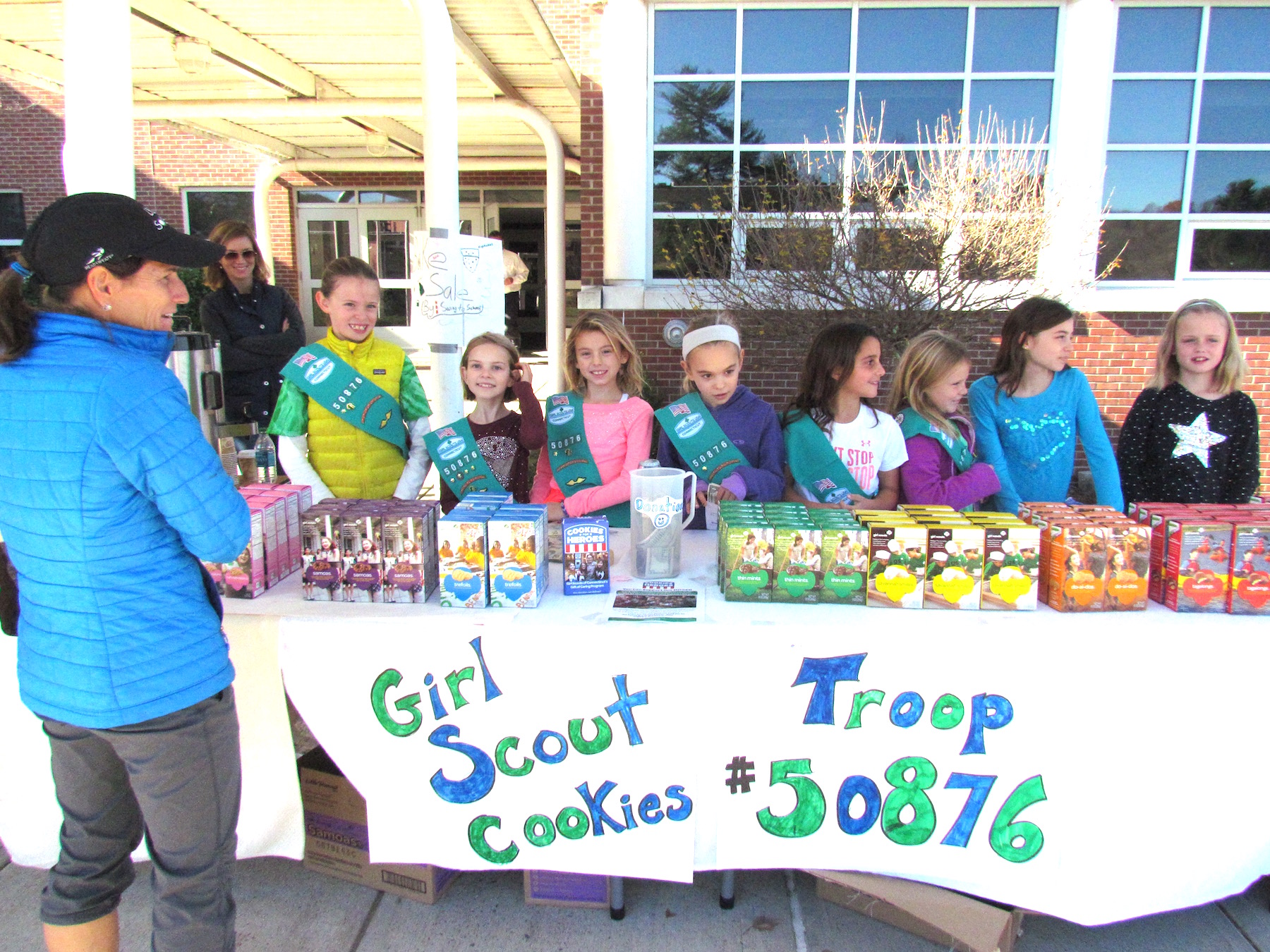 It’s Girl Scout Cookie Booth Time in Wilton! | Good Morning Wilton
