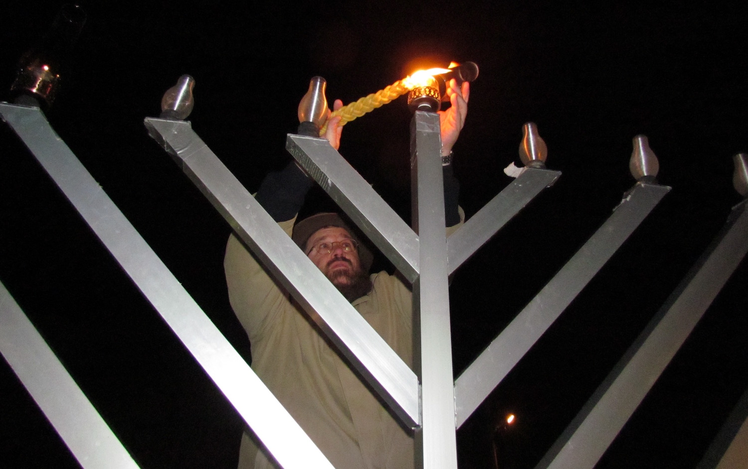 Wilton to Light Menorah on Town Green to Celebrate Hanukkah - Good ...
