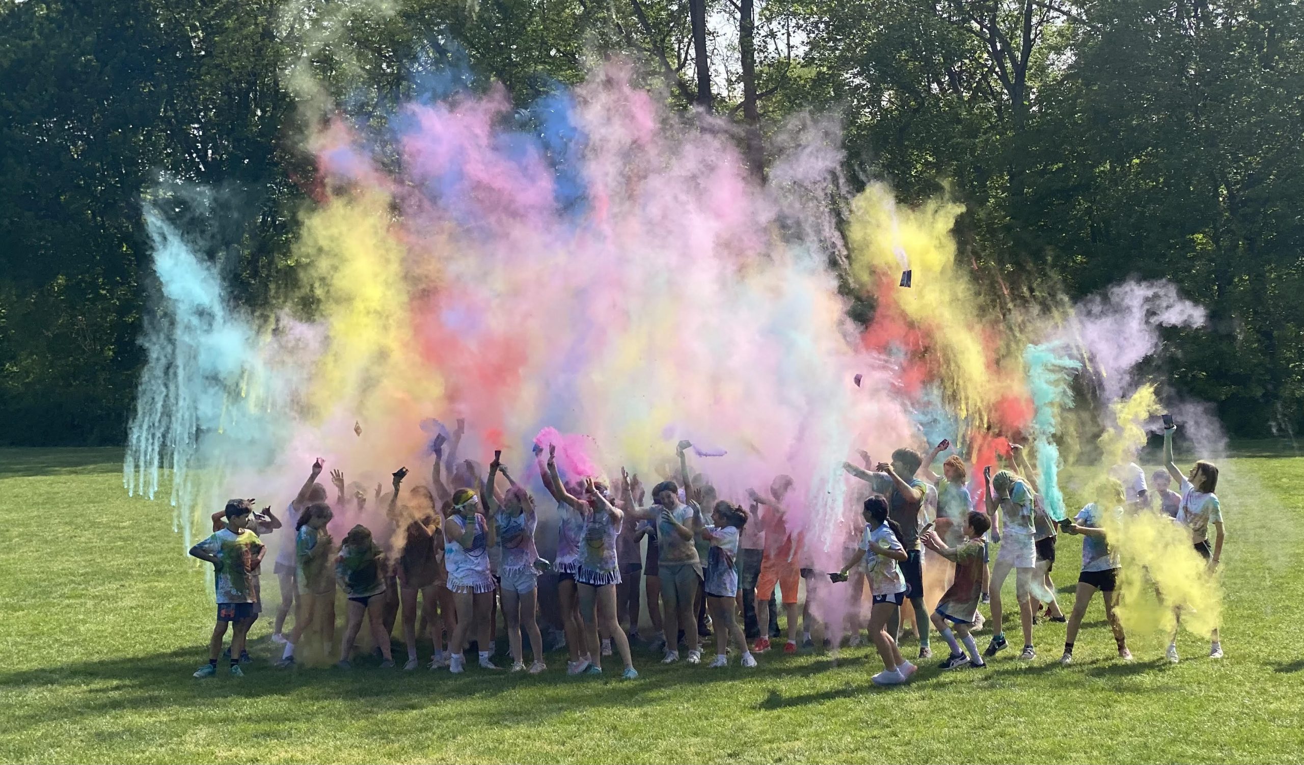 Wilton Youth Council's 7th Annual Color Dash a Glowing Success - Good ...